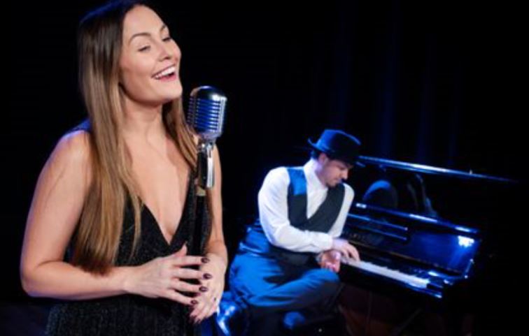 Inger Lise Hope - Topp Arrangement